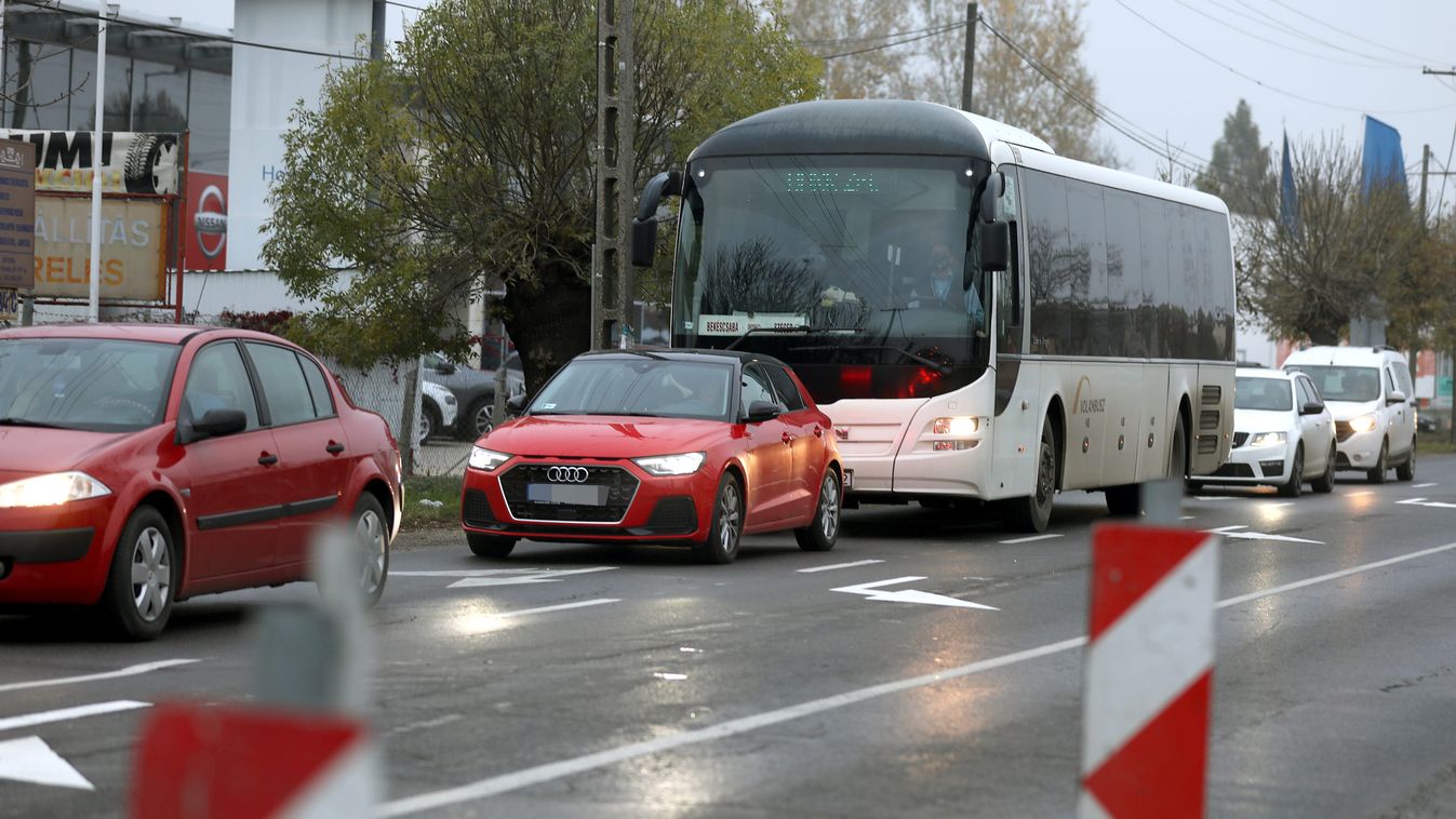 Sűrűsödik a forgalom