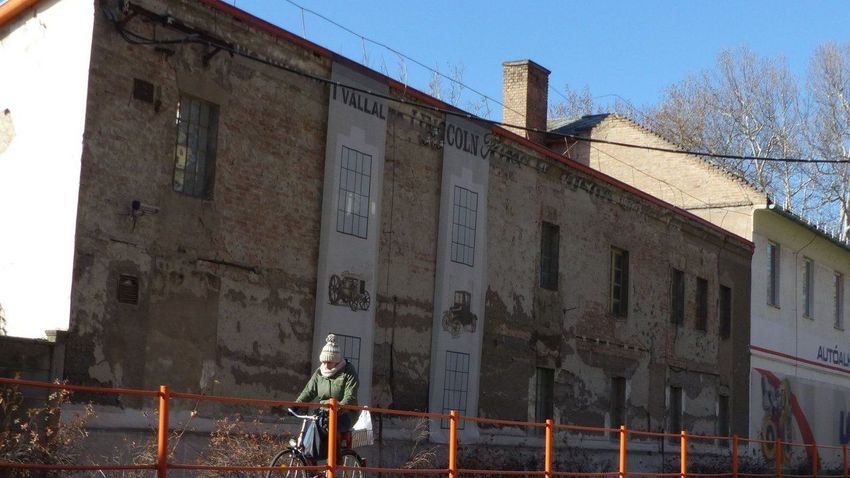 DELMAGYAR - Makó az autórajongók Mekkája lehet: csak nyár végére készül ...