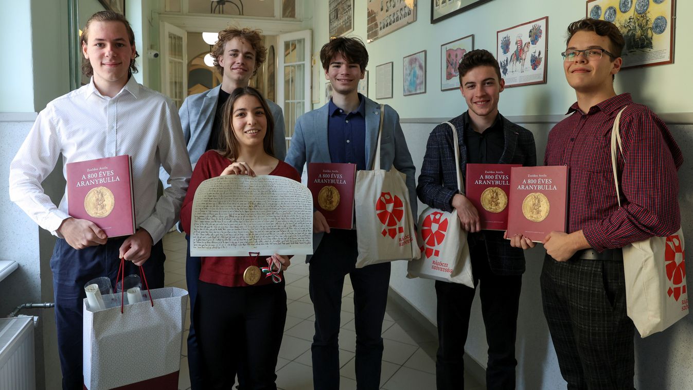 Radnótisok lettek az Aranybulla legjobb ismerői