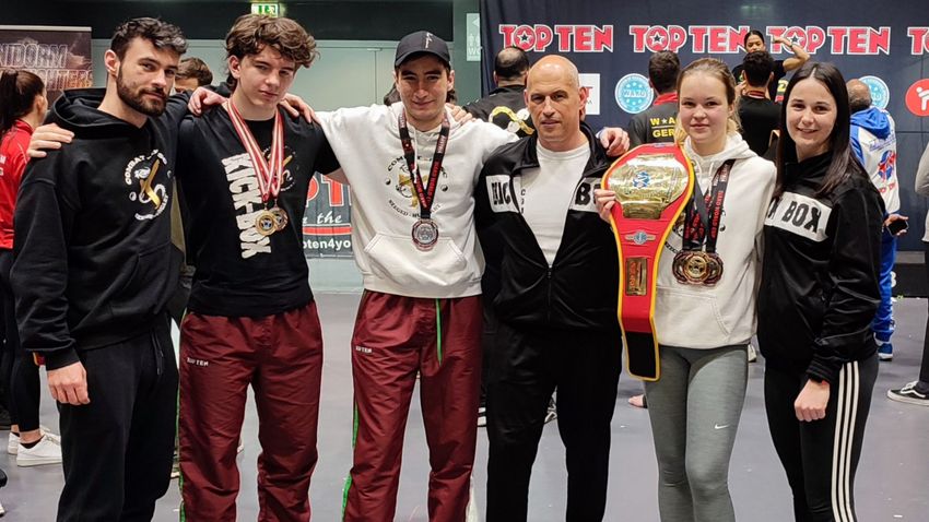 DELMAGYAR - Kovács Laura Fanni aranyérmes