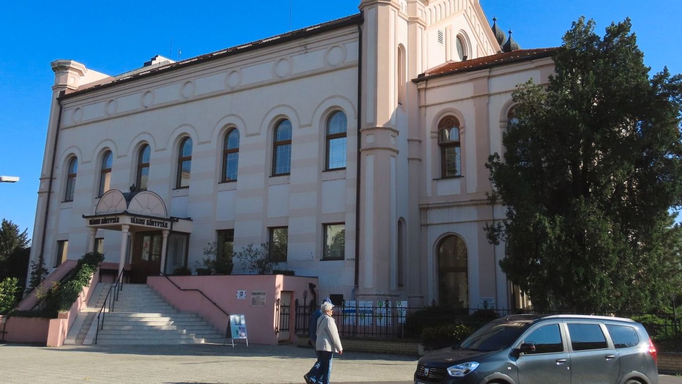 DELMAGYAR - Kulbert-Takács Hajnalka kiállítása nyílik