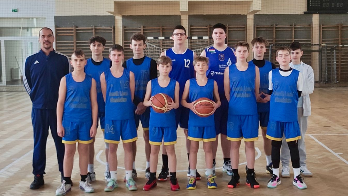 Vármegyei bajnokok lettek a Németh László iskola kosarasai