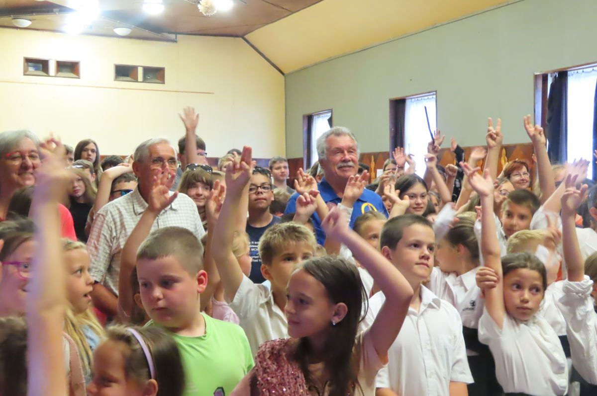 Nagymágocson járt az első magyar űrhajós, Farkas Bertalan