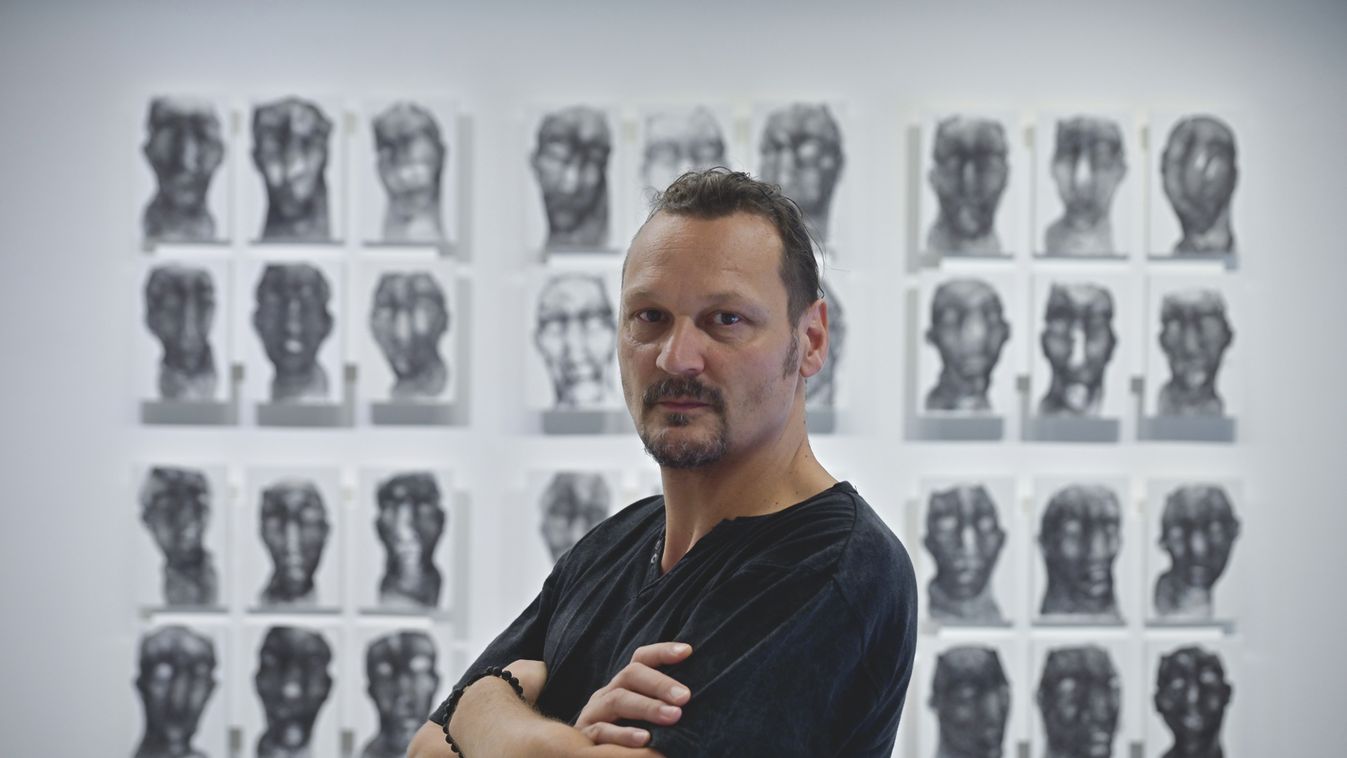 A lét művészete üzen a ma emberének. V. Nagy Nándor kiállítása a ...