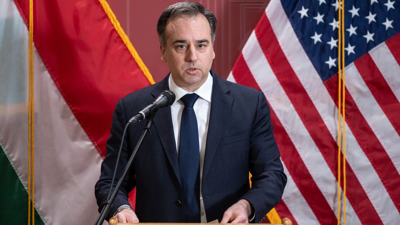 David Pressman nem bír leállni