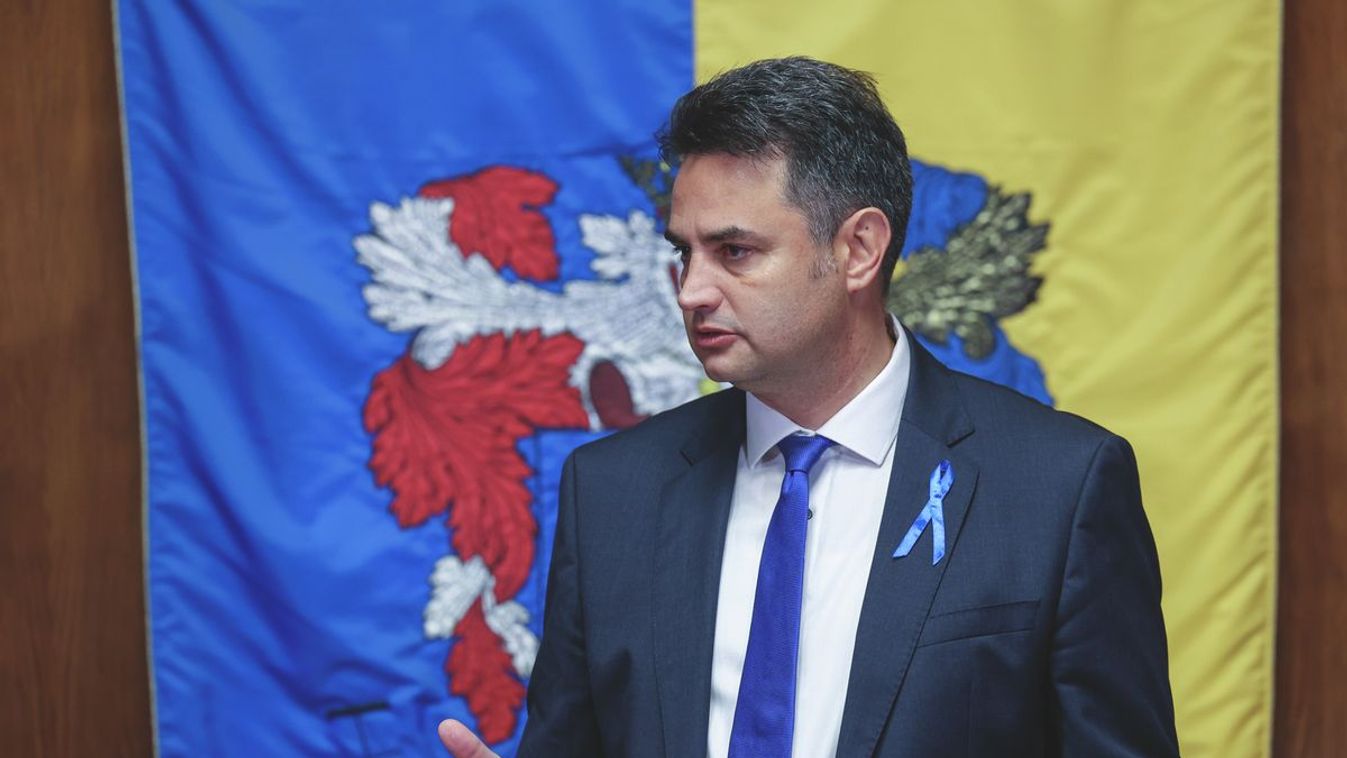 Márki-Zay Péter illetménye átlépte a hárommillió forintot