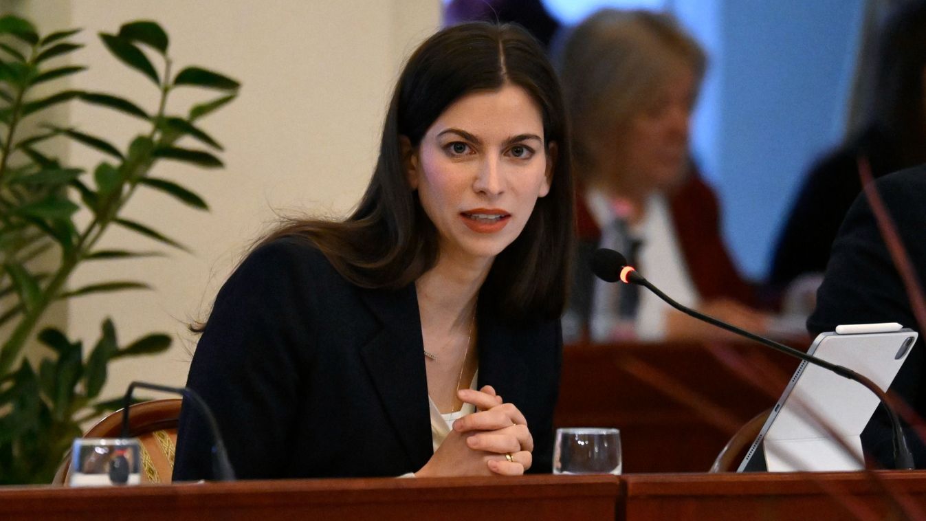 Szentkirályi: az emberi silányság alfája és ómegája, amit Magyar Péter ...