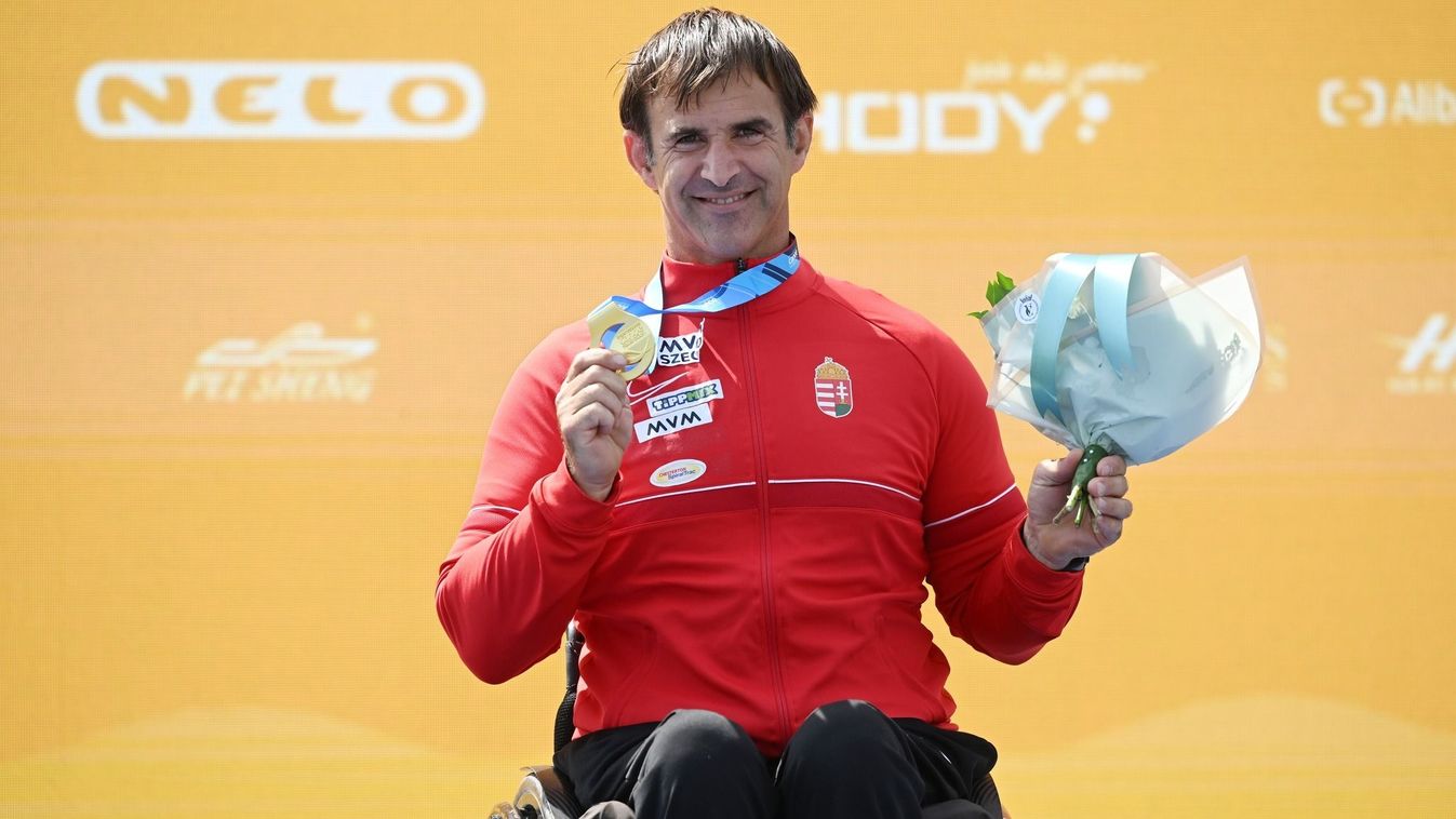 Maraton világbajnokságot nyert a szegedi parakajakos