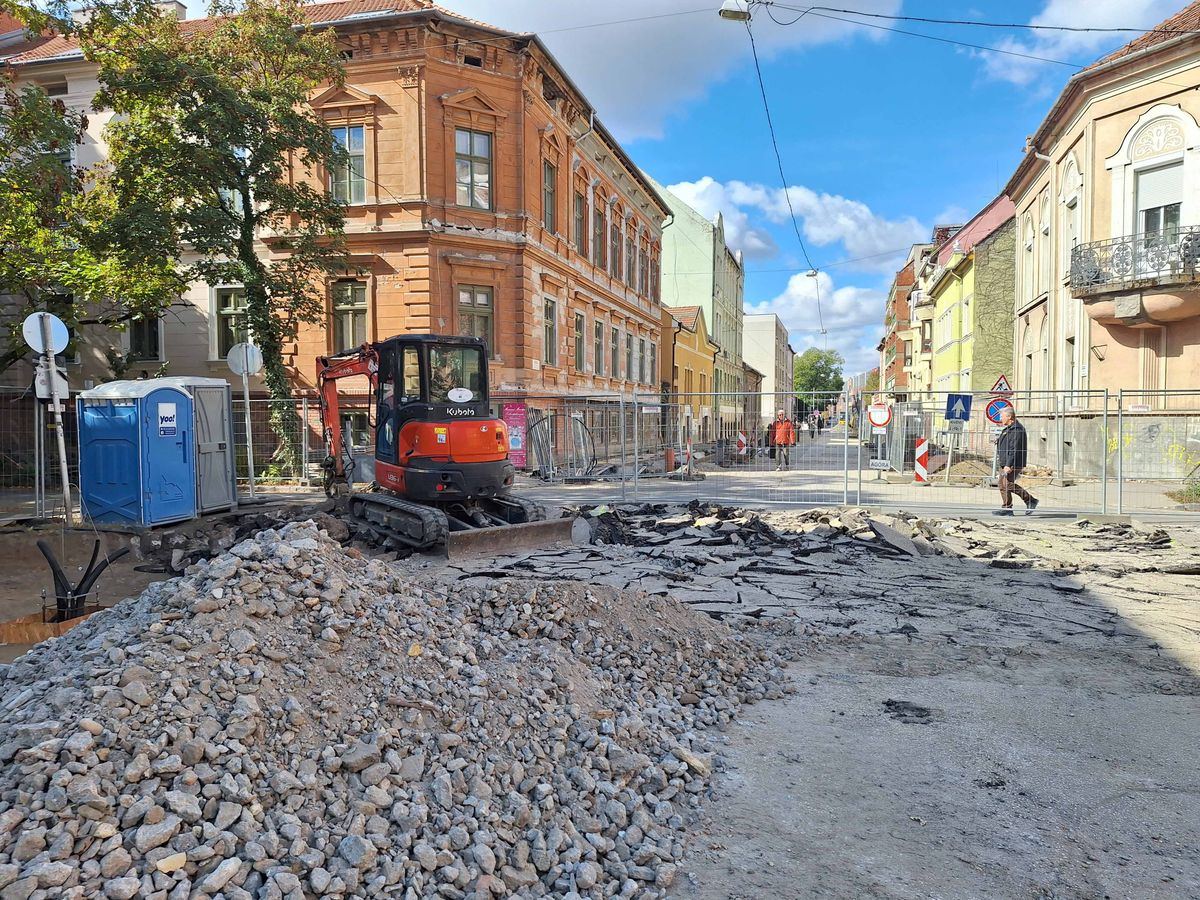 A Gogol utca Szegeden teljesen megújul, már látszik a végeredmény