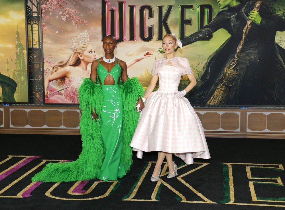 Tombol a Wicked musical: különleges ajándékok a Müllerben
