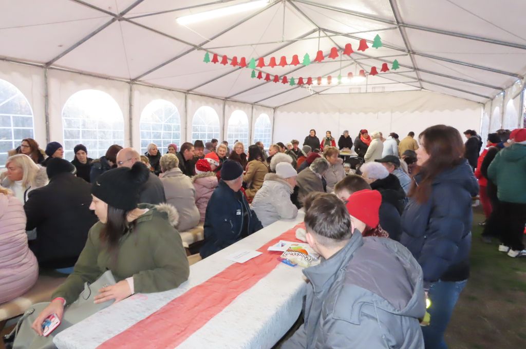 Nagyér falukarácsonyán gulyás és házi sütemény hozta össze a lakosokat